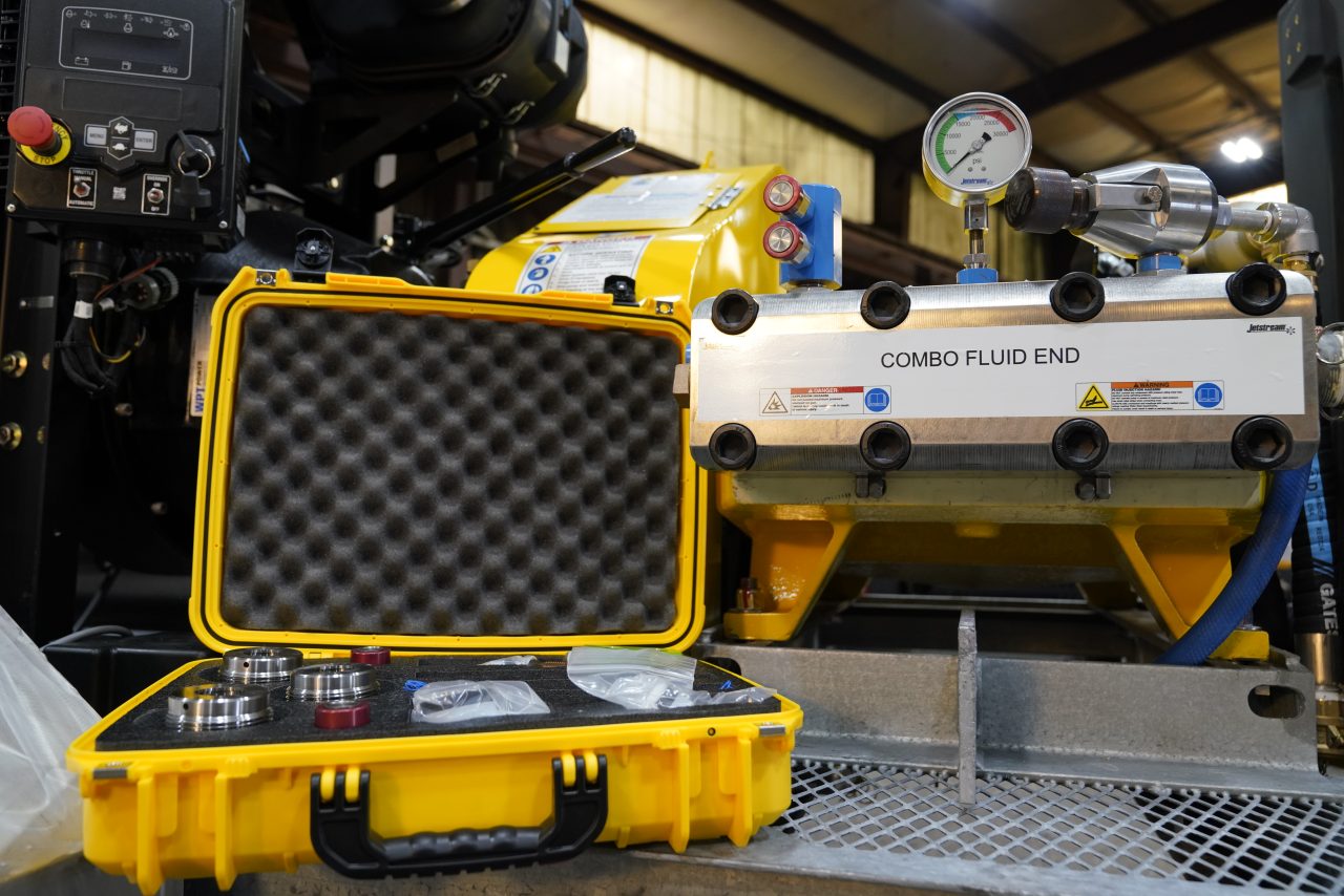 4200 UNx™ Series Waterblast Pump - Jetstream